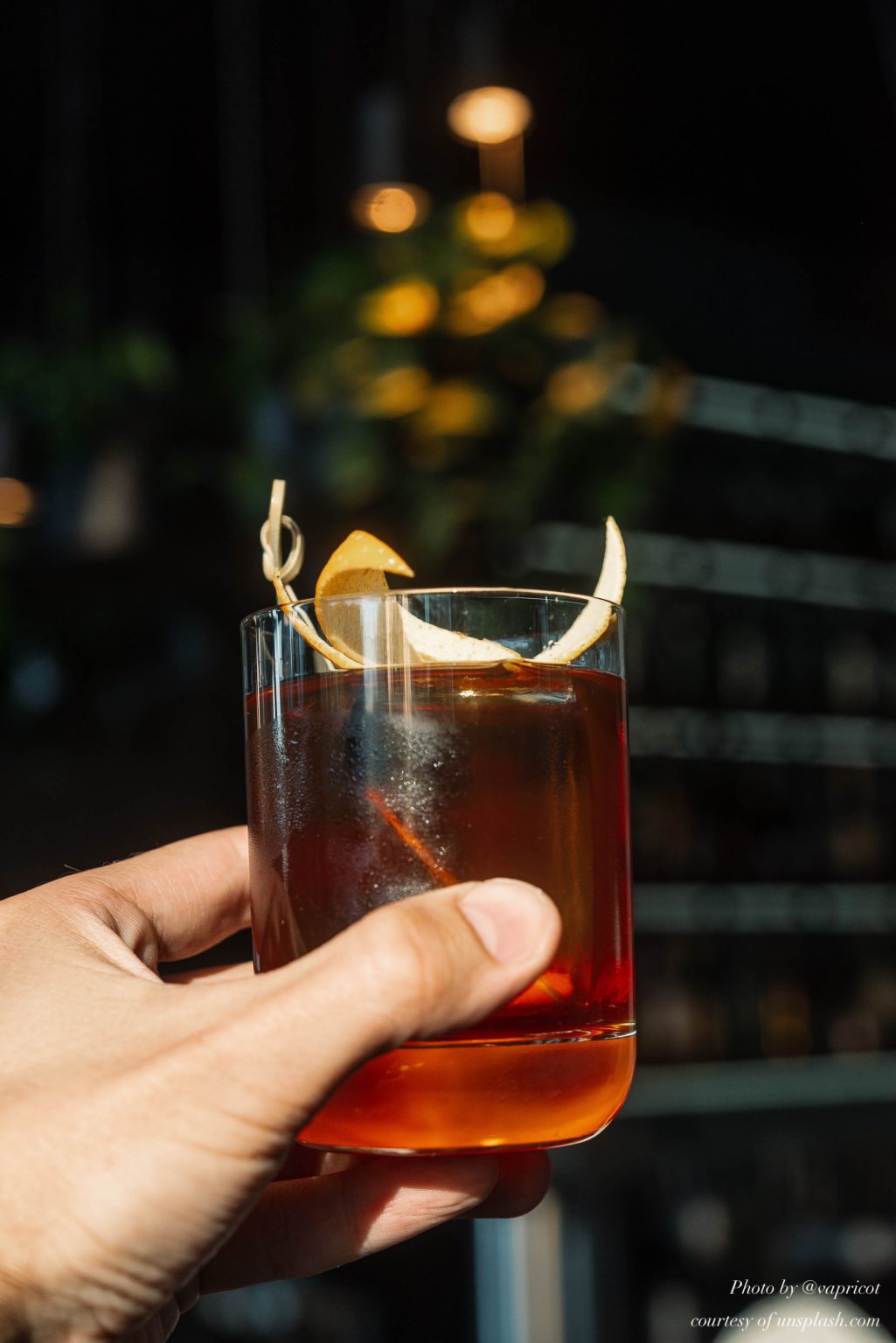 Remember The Maine Cocktail Recipe — THE SHAKEN COCKTAIL