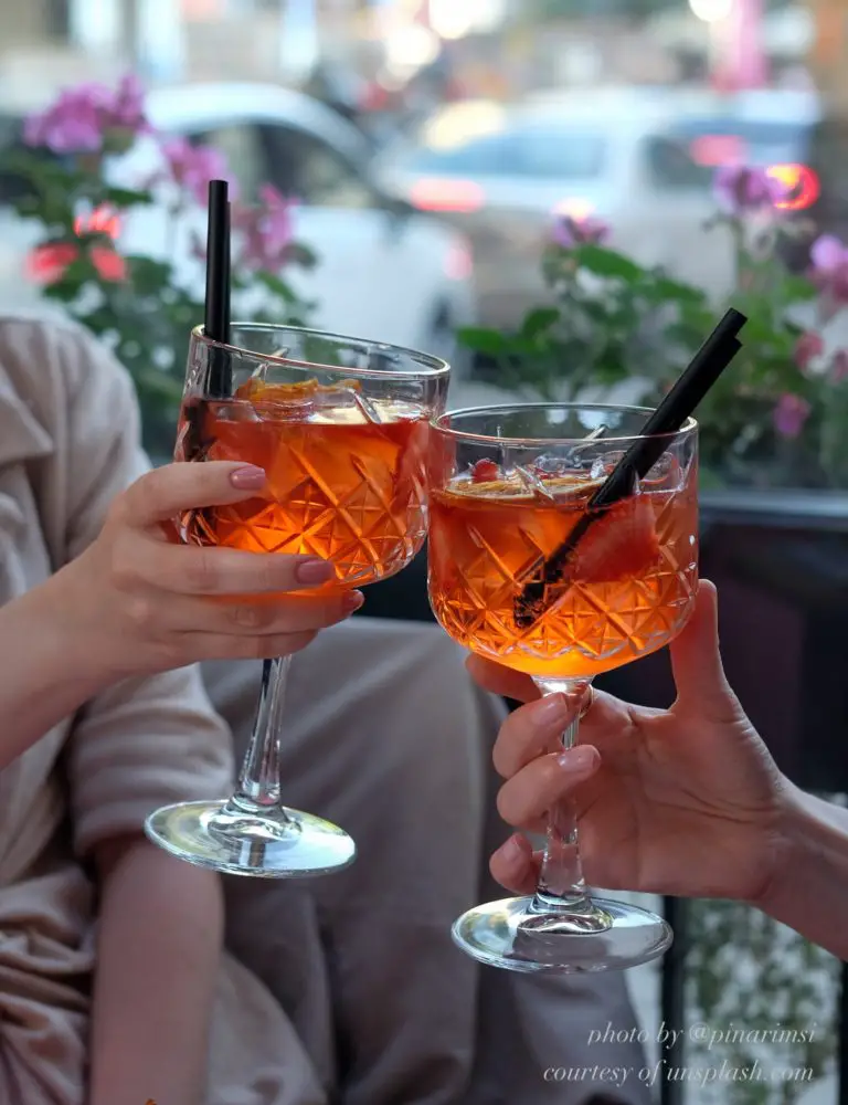 Bicicletta Cocktail Recipe — THE SHAKEN COCKTAIL