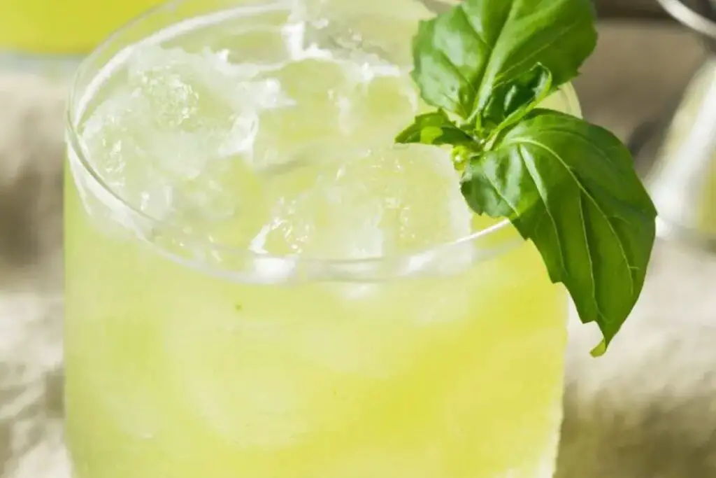 20 Revolutionary Modern Classic Cocktails — THE SHAKEN COCKTAIL