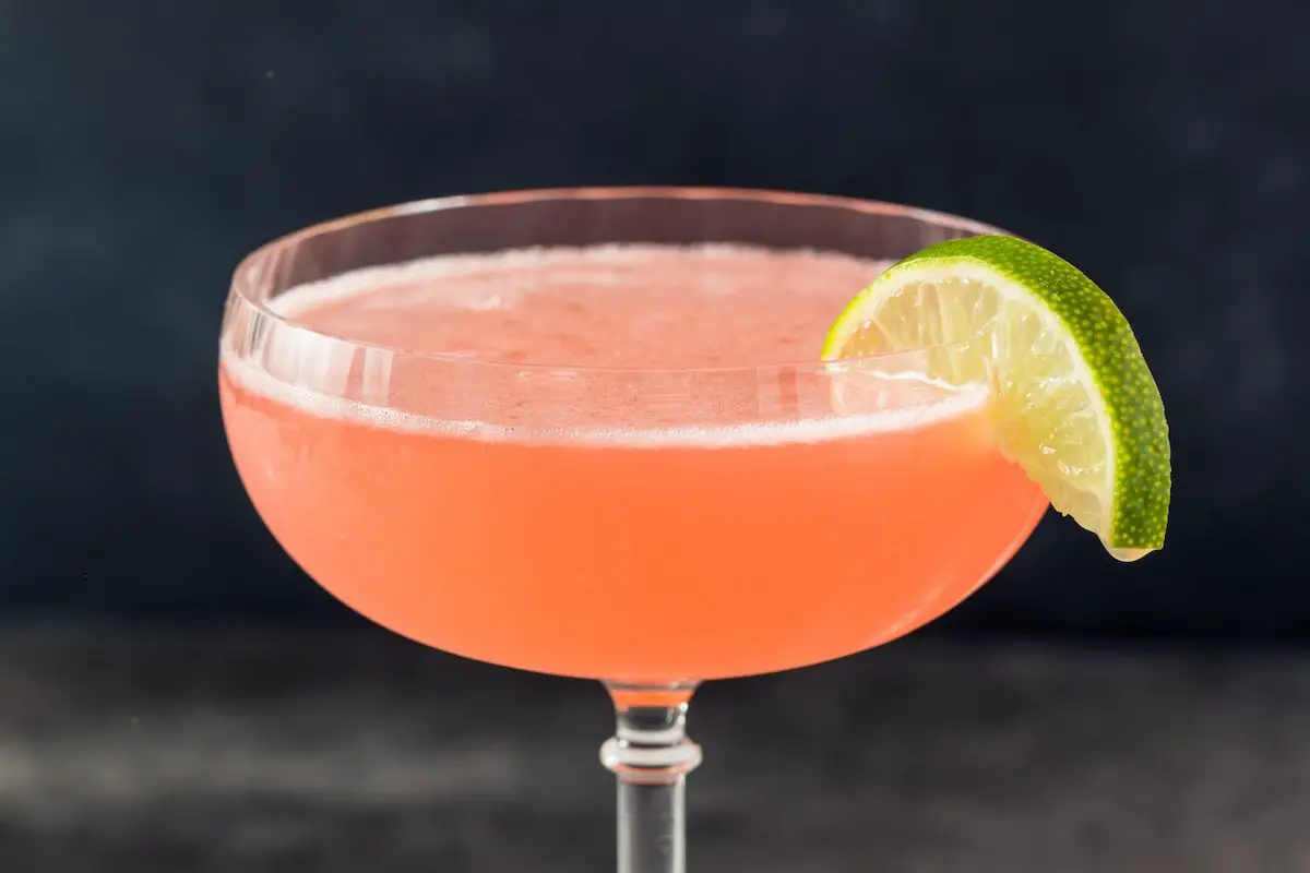 20 Revolutionary Modern Classic Cocktails — THE SHAKEN COCKTAIL