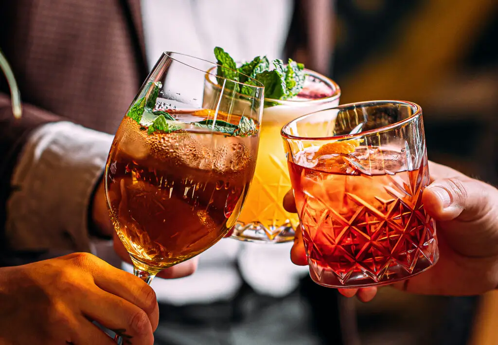 Shift Into The Fall Season With 8 Transitional Cocktails — THE SHAKEN ...