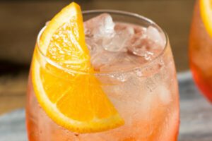 Raise A Glass With These 14 Easy & Low-Alcohol Cocktails — THE SHAKEN ...
