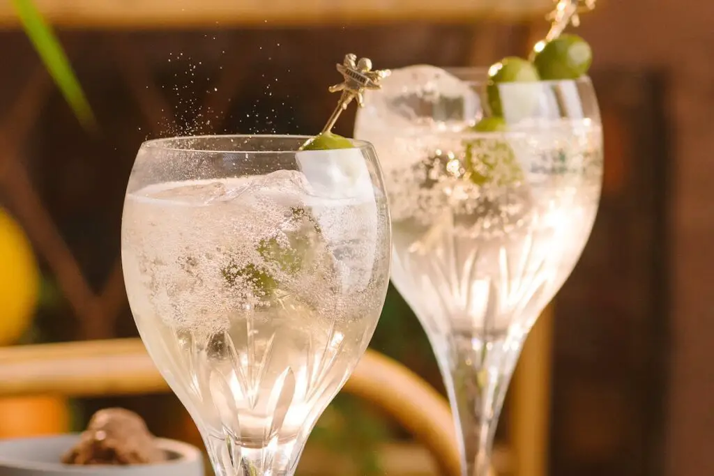 9 Italicus Cocktails, Its History And How To Use It — THE SHAKEN COCKTAIL
