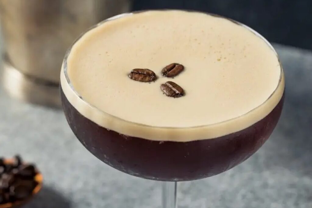 9 Licor 43 Cocktails, Its History And How To Use It — THE SHAKEN COCKTAIL