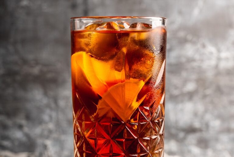 11 Averna Cocktails, Its History And How To Use It — THE SHAKEN COCKTAIL